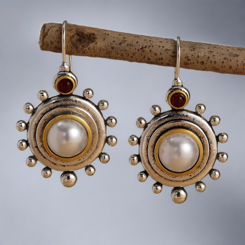 Laadli Begum: Traditional Elegance & Contemporary Style – LaadliBegum