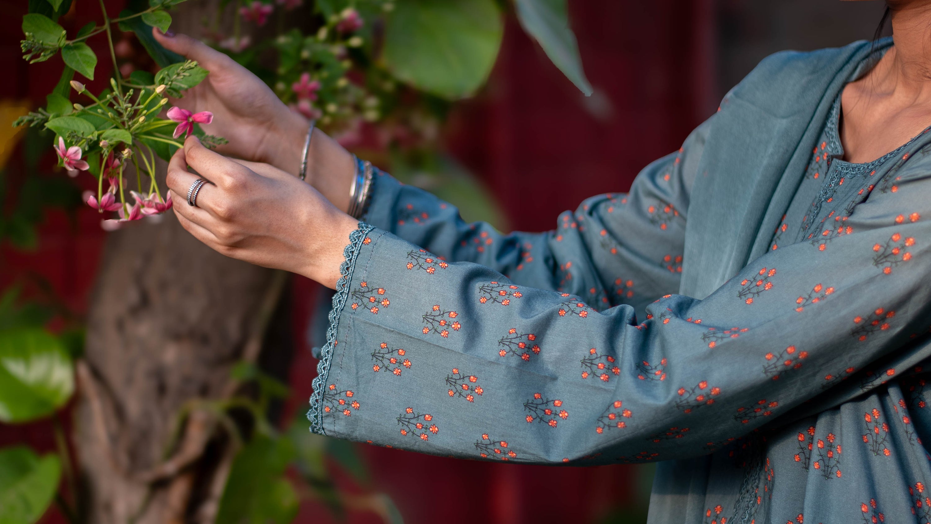 Laadli Begum: Traditional Elegance & Contemporary Style – LaadliBegum